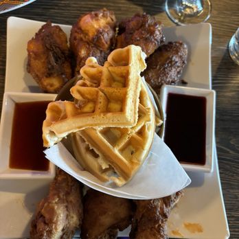 ADDIS NOLA - Updated July 2024 - 453 Photos & 261 Reviews - 2514 Bayou ...