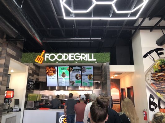 FOODIE GRILL - 28 Photos & 32 Reviews - 2250 Hwy 95, Bullhead City, AZ ...