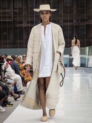 FLYING SOLO - Updated May 2025 - 53 Photos & 22 Reviews - 420 W ...