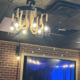 MAGNOLIA PIT - Updated December 2025 - 33 Photos & 34 Reviews - 729 ...