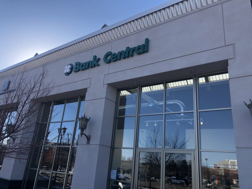 BANK CENTRAL - Updated October 2024 - 8000 E Belleview Ave, Denver ...