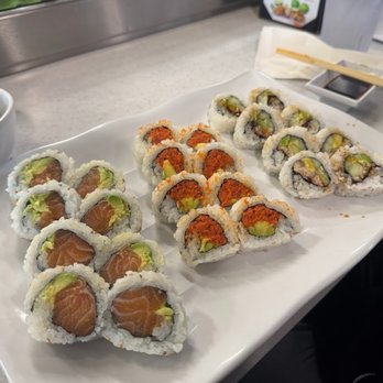 TRAPPER’S SUSHI - Updated October 2025 - 368 Photos & 372 Reviews ...
