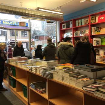 BMV BOOKS - Updated December 2025 - 55 Photos & 184 Reviews - 471 Bloor ...