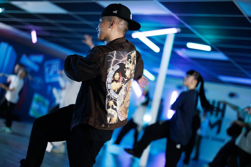 HIP HOP MINDSET - Updated December 2025 - 10 Photos - 421 S Ventura Rd ...