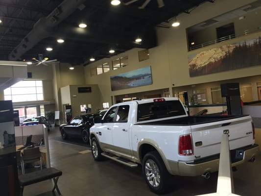 NORTH POINT CHRYSLER JEEP DODGE RAM FIAT - Updated December 2025 - 19 ...