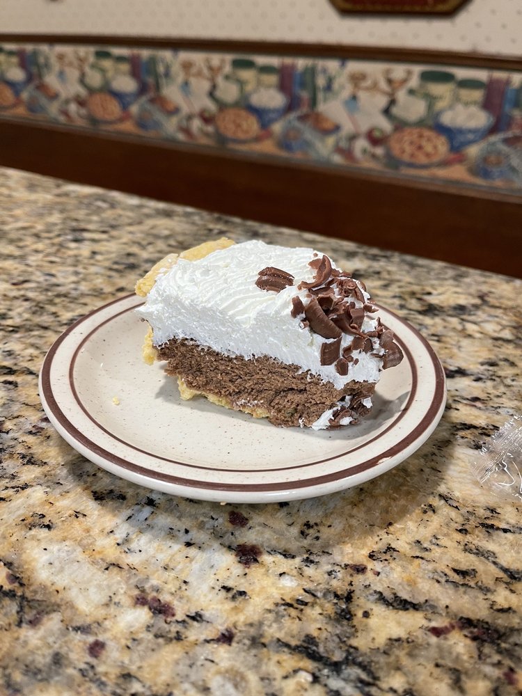 SPEAR’S RESTAURANT & PIE SHOP - Updated July 2024 - 33 Photos & 53 ...