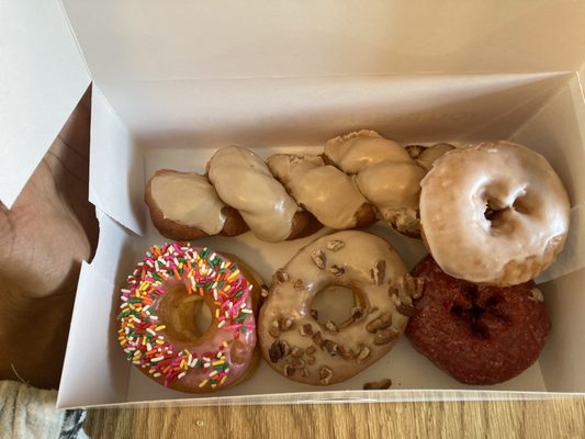 ROSWELL DONUT SHOP - Updated October 2025 - 19 Photos & 35 Reviews ...