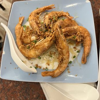 GOLDEN PHO - Updated July 2025 - 201 Photos & 106 Reviews - 45-1106 ...