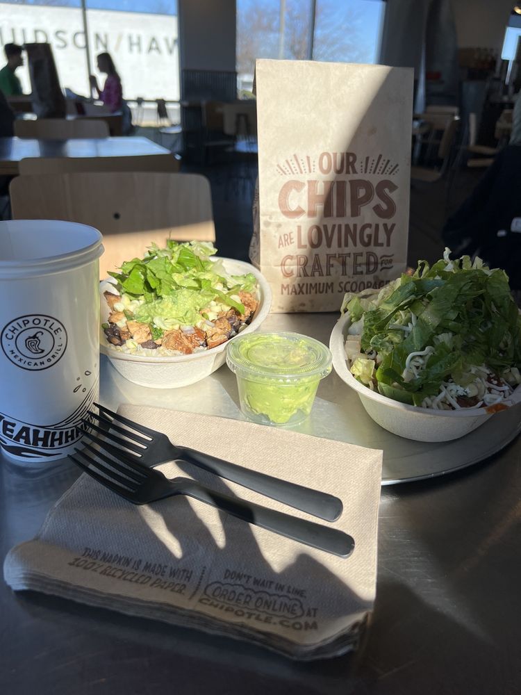 CHIPOTLE MEXICAN GRILL - Updated August 2024 - 36 Photos & 102 Reviews ...