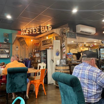 KOFFEE BEANZ - Updated October 2025 - 13 Photos & 39 Reviews - 300 N ...