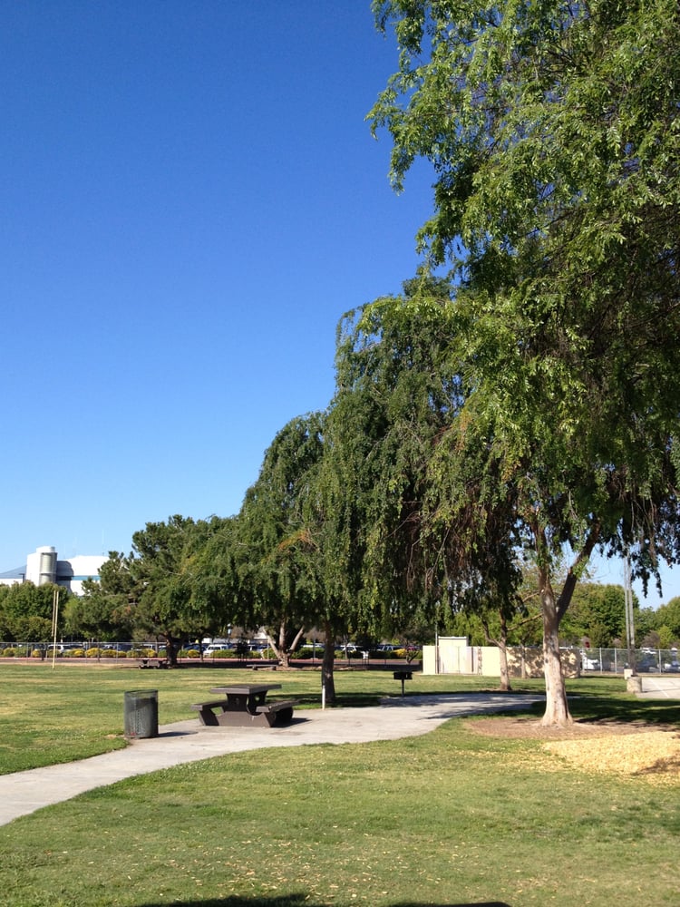 KAISER PARK - Updated December 2025 - 425 E Alluvial, Fresno ...