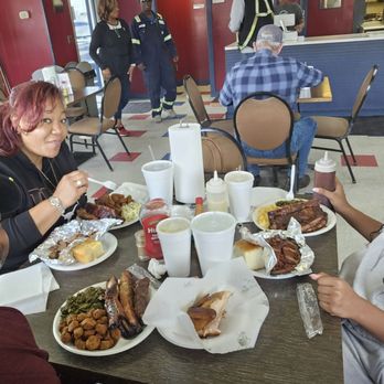 SCRUGGS BBQ - Updated May 2025 - 92 Photos & 52 Reviews - 1315 Alabama ...