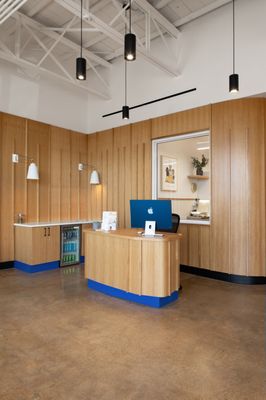 MODERN ANIMAL - Updated October 2025 - 28 Photos & 26 Reviews - 6465 E ...