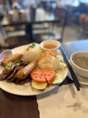 PHO SPOT - Updated October 2025 - 394 Photos & 558 Reviews - 1769 ...