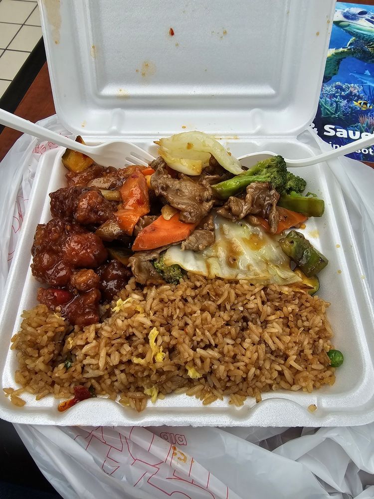 RUBY THAI KITCHEN - Updated July 2024 - 34 Photos & 75 Reviews - 379 S ...