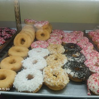 MANNA DONUTS - Updated December 2025 - 60 Photos & 124 Reviews - 846 E ...