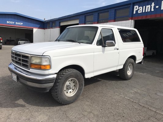 EARL SCHEIB PAINT & BODY - Updated May 2026 - 354 Photos & 38 Reviews ...