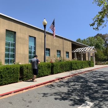 CLAYTON COMMUNITY LIBRARY - Updated December 2025 - 21 Photos & 26 ...