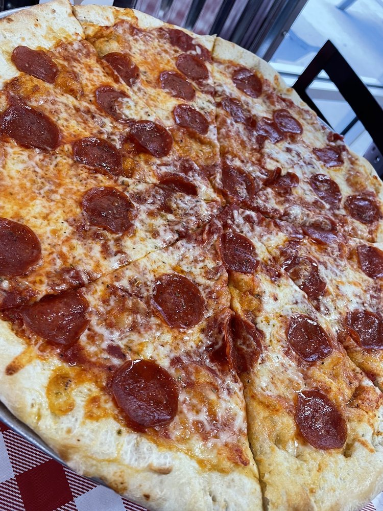 THE ORIGINAL GENO’S PIZZA - Updated August 2024 - 16 Reviews - 9713 N ...