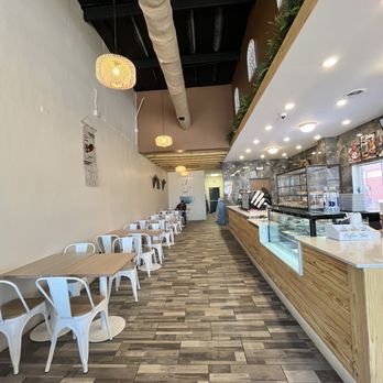 MOCHA HOUSE - Updated July 2025 - 157 Photos & 63 Reviews - 1010 N ...