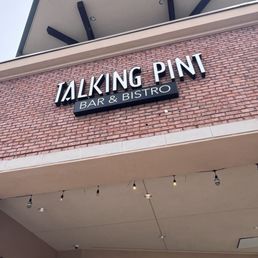 THE TALKING PINT - Updated July 2025 - 141 Photos & 107 Reviews - 13418 ...