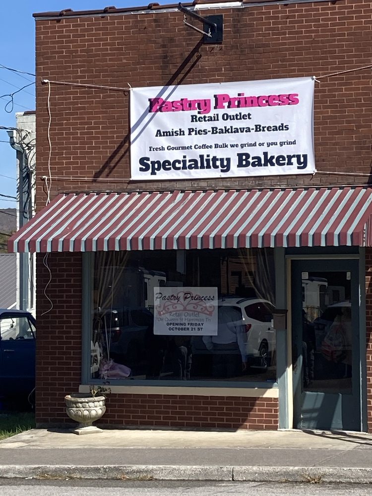 PASTRY PRINCESS RETAIL OUTLET - Updated April 2024 - 708 Queen Ave NE ...
