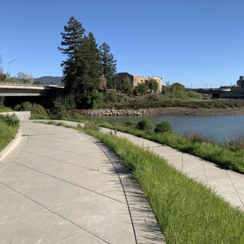 CHINA POINT OVERLOOK - Updated September 2025 - 22 Photos - 825 1st St ...