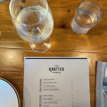 THE KNOTTED APRON - Updated November 2025 - 186 Photos & 94 Reviews ...