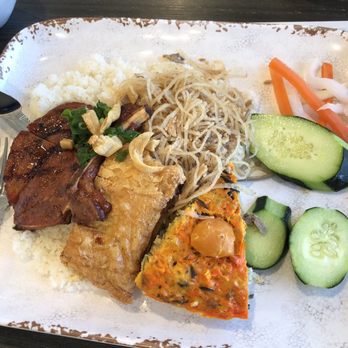 COM TAM KIEU - Updated August 2024 - 1106 Photos & 372 Reviews - 633 S ...