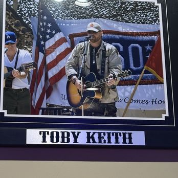 TOBY KEITHS I LOVE THIS BAR & GRILL - Updated December 2025 - 109 ...