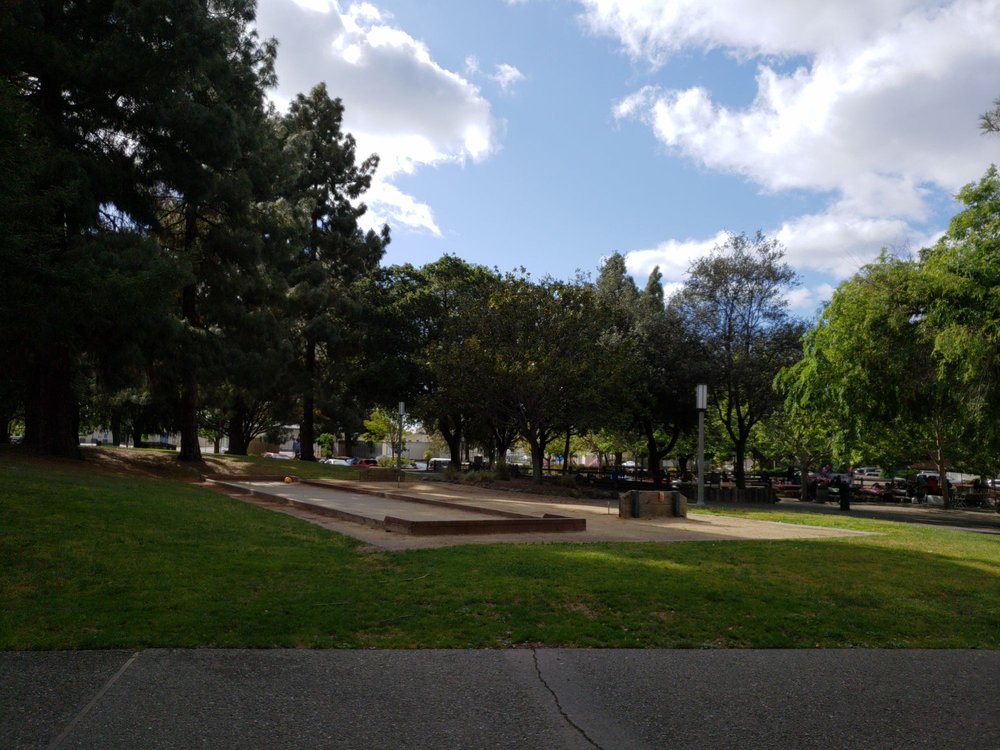 PONDEROSA PARK - 55 Photos & 29 Reviews - Parks - 811 Henderson Ave ...