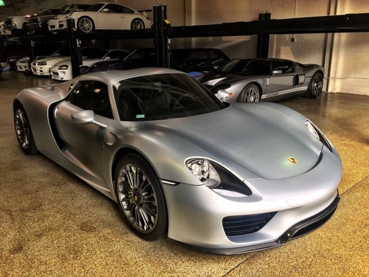 AUTOTOPIA - Updated July 2025 - 24 Photos - 3900 W Alameda Ave, Burbank ...