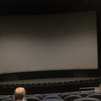 CINÉMA CINEPLEX - Updated October 2025 - 16 Photos & 25 Reviews - 2800 ...