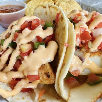 FLYING MACHINE RESTAURANT - Updated October 2025 - 61 Photos & 68 ...