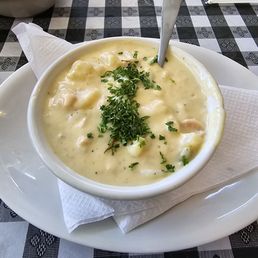 SOMETHING FISHY SEAFOOD RESTAURANT - Updated July 2025 - 115 Photos ...