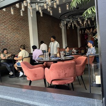 LEILA - Updated June 2025 - 699 Photos & 315 Reviews - 1245 Griswold St ...