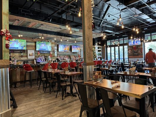 BURGER VILLAGE - Updated December 2025 - 134 Photos & 76 Reviews - 510 ...