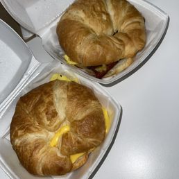 SMACKIN J’S DELI & GRILL - Updated June 2025 - 90 Photos & 65 Reviews ...