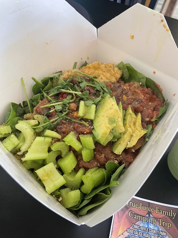 TRUE JUICE - Updated October 2024 - 119 Photos & 40 Reviews - 124 NW D ...