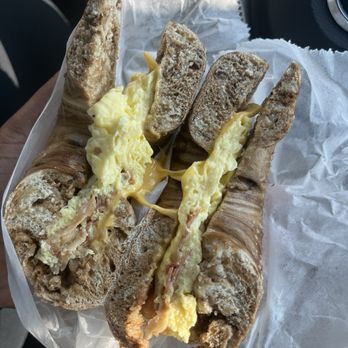 NAVAL BAGELS - Updated January 2025 - 121 Photos & 207 Reviews - 609 A ...