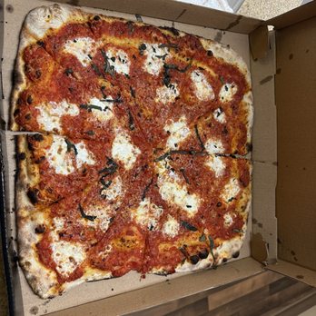 FUOCO APIZZA - Updated September 2025 - 259 Photos & 170 Reviews - 461 ...