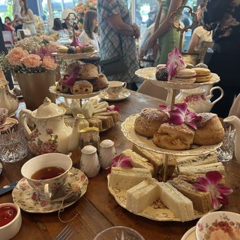 LITTLE HEN - Updated April 2024 - 2542 Photos & 993 Reviews - 3451 NE ...