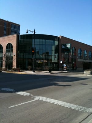 FIRST EAGLE BANK - Updated July 2025 - 10 Reviews - 1201 W Madison St ...