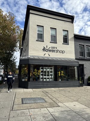 Lee’s Flower And Card Shop - Updated June 2026 - 95 Photos & 124 ...