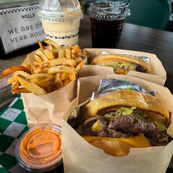 WELLS ROADSIDE - Updated October 2025 - 138 Photos & 85 Reviews - 3712 ...