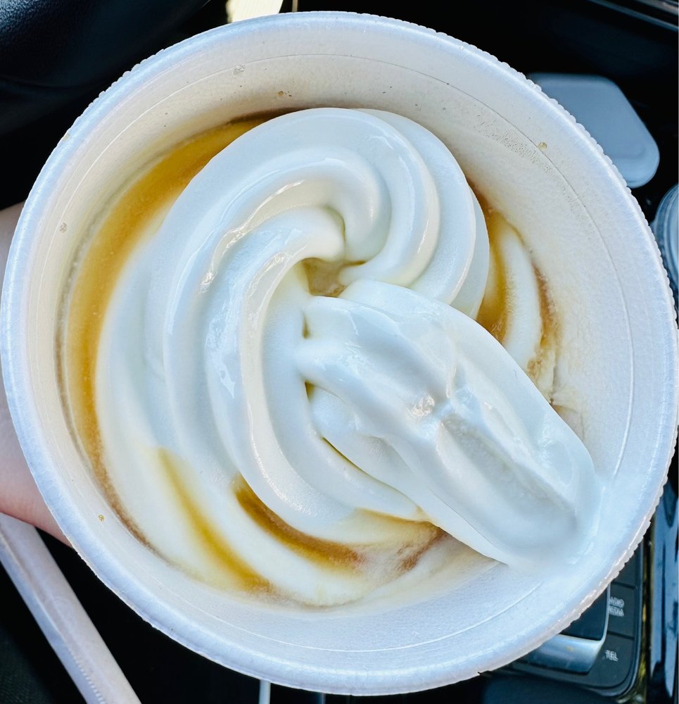 FROSTOP DRIVE-IN - 74 Photos & 92 Reviews - 1449 Hal Greer Blvd ...