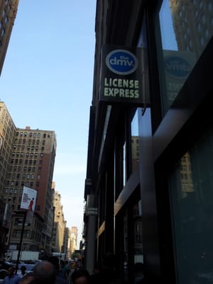 LICENSE EXPRESS - Updated October 2025 - 49 Photos & 390 Reviews - 145 ...