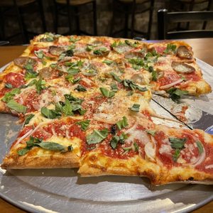 SANDRO’S ITALIAN & PIZZERIA - 20 Photos & 14 Reviews - 2775 Market St ...