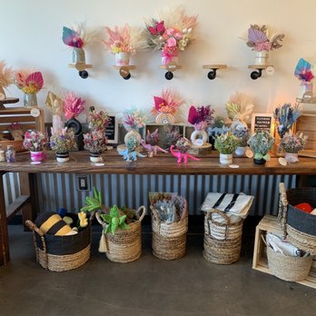 MINI MONSTER CAFE - Updated April 2024 - 1706 Photos & 773 Reviews ...