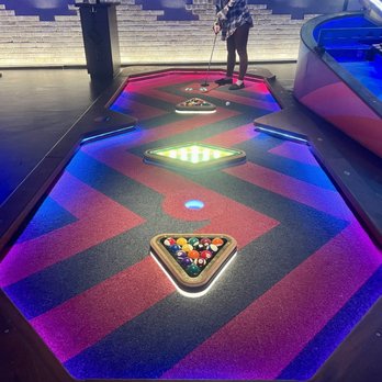 PUTTSHACK - ADDISON - Updated January 2025 - 286 Photos & Average of 4. ...